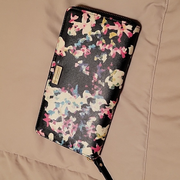 kate spade | Bags | Kate Spade Long Zip Leather Wallet In Pretty Water ...